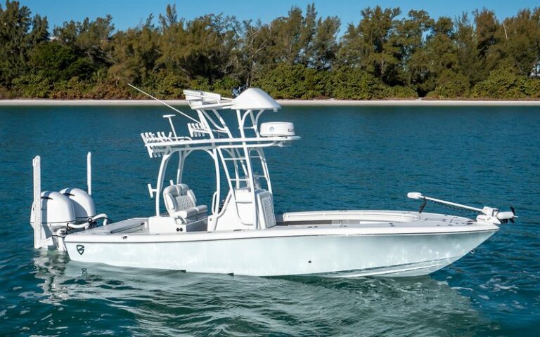 Top 8 Bay Boats and Manufactures of 2024 - Boatzon