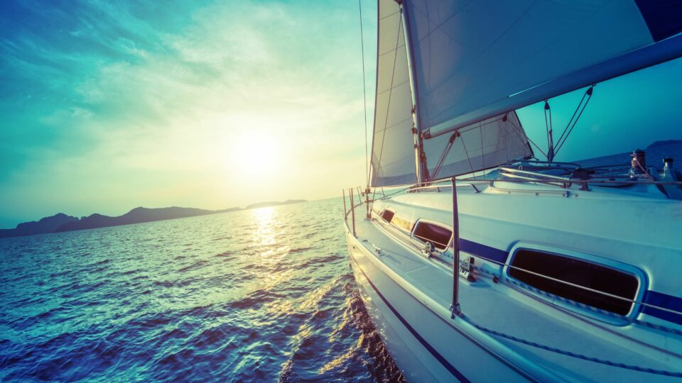 Boat Hulls: Types, Designs, and Uses - Boatzon